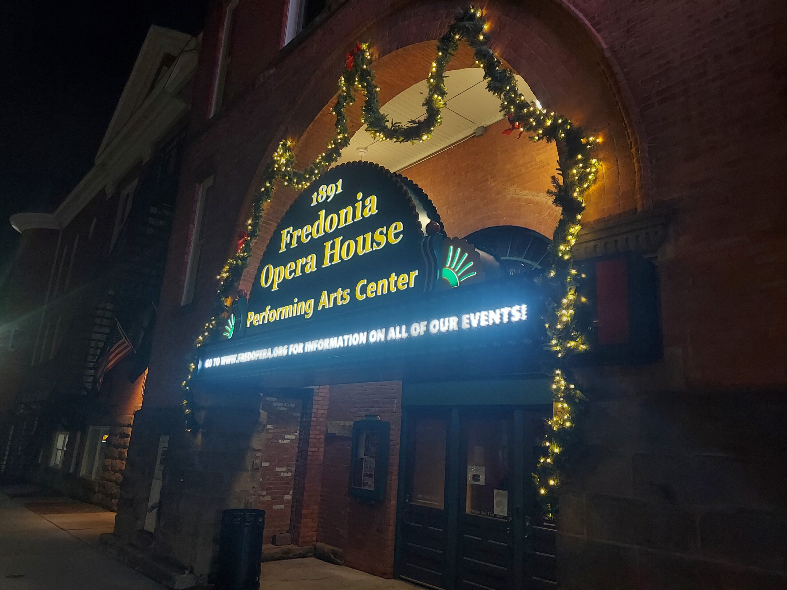 Comforting project: Opera House taking intermission for new seating ...